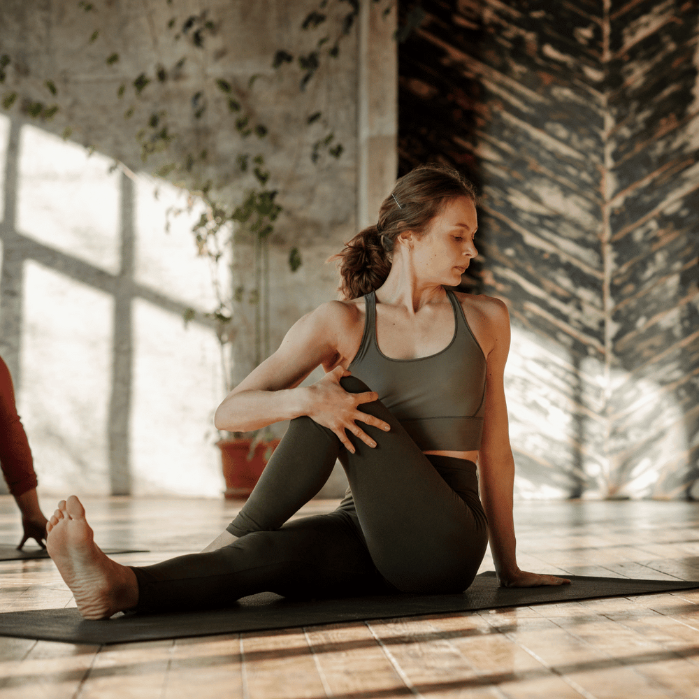 Unlock the Benefits of Static Stretching: The Key to Pain-Free Workout